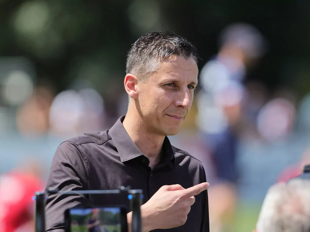 1. FC Köln: Christian Keller über seinen Sparkurs und den Trainer